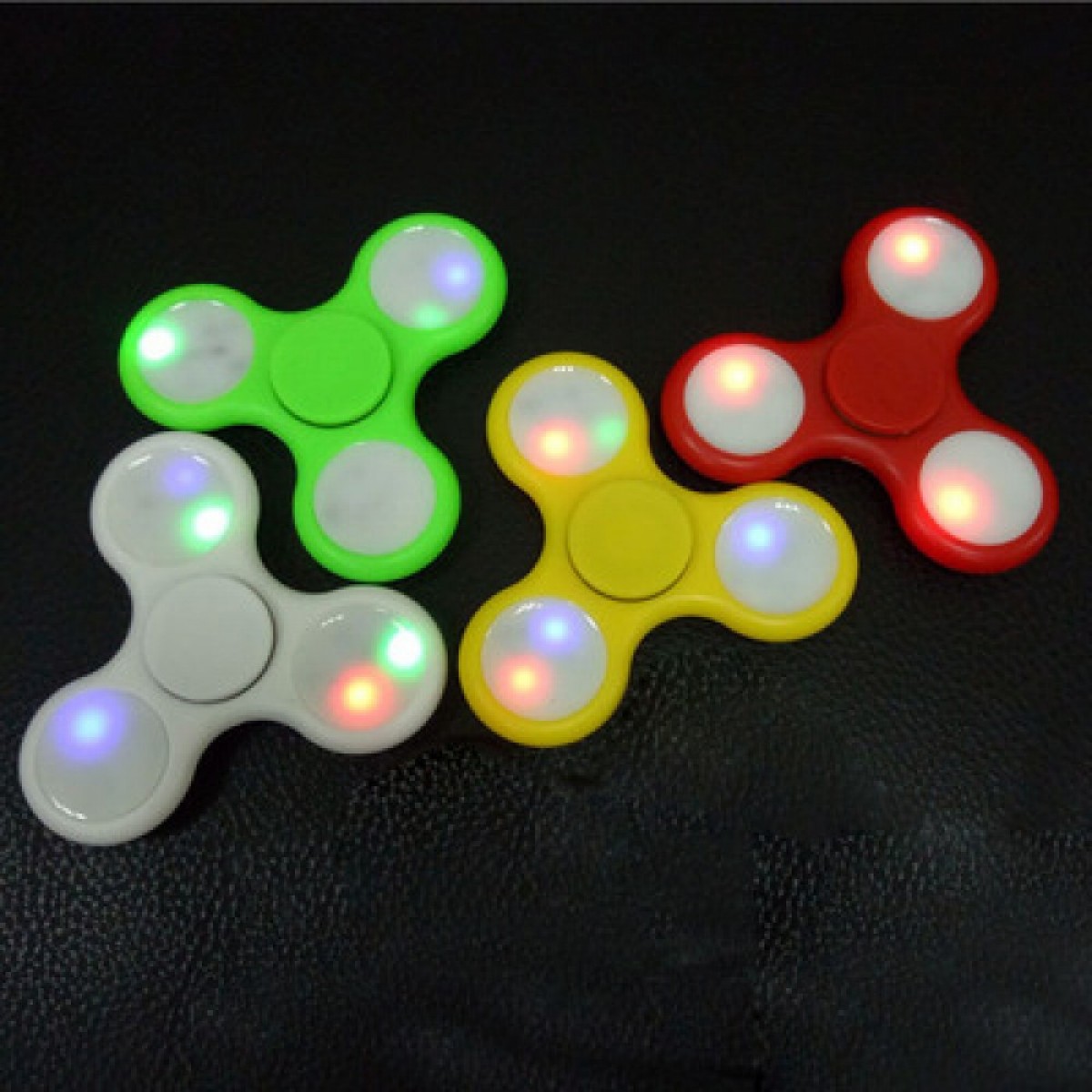 G-511 LED LIGHT UP SPINNERS - Gifts & Gadgets